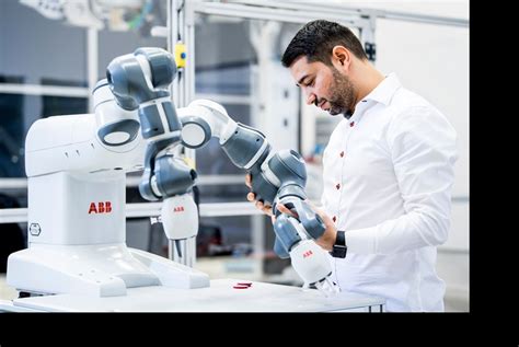 ABB Benelux - Toonaangevende digitale technologieën voor de industrie