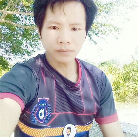 အရမ်းကို ၶႆႈယွၼ်းႁၵ်ႉသူ😊🥰 ၵႂၢမ်းတႆးဝၢၼ်ႁူ Facebook