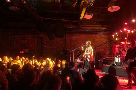 Classic Rock News Q979