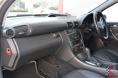ขายรถ Benz C Class 2004