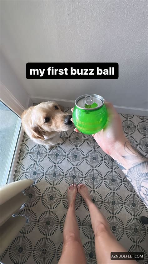 Peachjars Feet Aznudefeet