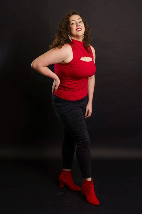 Help How Can I Wan Up This Backdrop Floor I Tried Frequency Separation And Surface Blue R