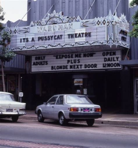 20 Vintage Photographs Of Pussycat Theaters In California From Between