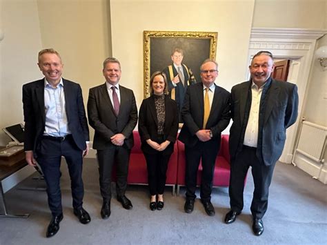 Highereducation Scott Barton