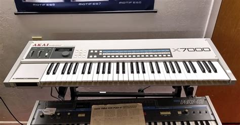 Used Akai X7000 Sampling Keyboard Reverb