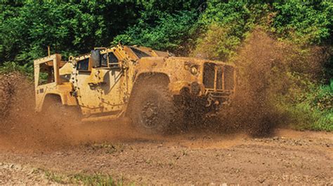 Oshkosh Celebrates The 20 000th Jltv Rolling Off Its Production Line