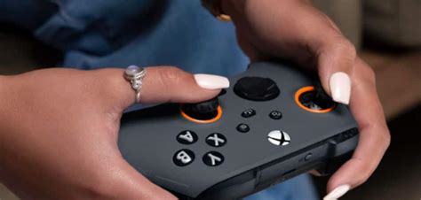 Claw Grip Vs Palm Grip Controller Which Is Right For You