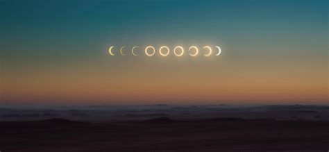 Download Luna Eclipse Phases Digital Art Wallpaper