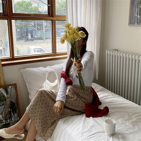 여성 라운드넥 베이직 스판 긴팔 티셔츠 데일리룩