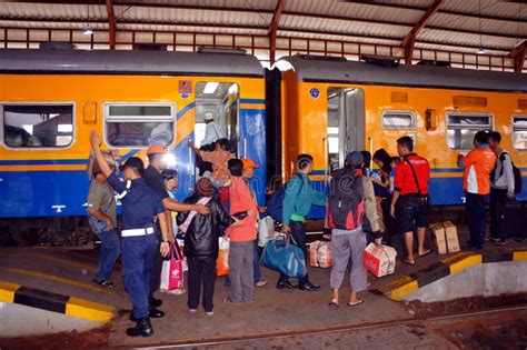 Passenger Train Editorial Photography Image Of Class 47467867