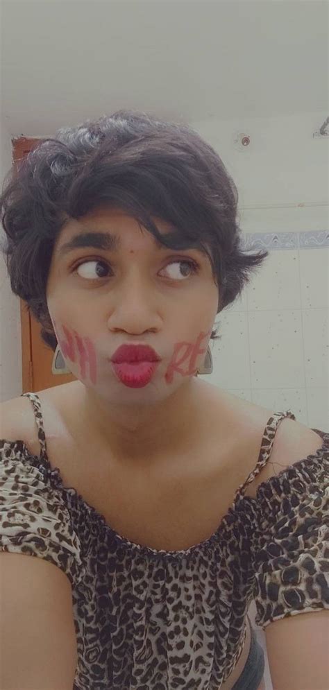 My Face Says It All Scrolller