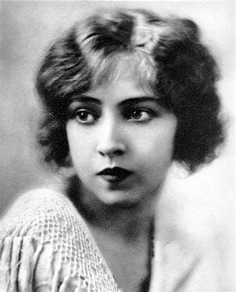 The Last Ziegfeld Girl Rare Photos Of Doris Eaton Travis From The S Vintage News Daily