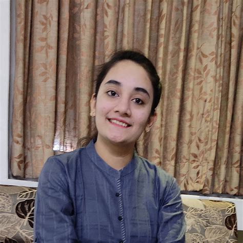 Aashi Gangrade Medium