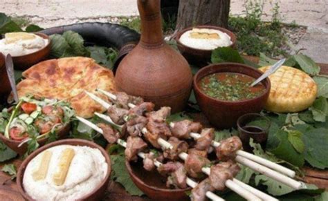 ქართული ტრადიციები პრეზენტაცია Edu Aris Ge ზე