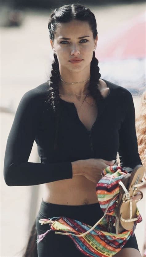 Pin By Carl Goldberg On Adriana Lima Adriana Lima Young Adriana Lima