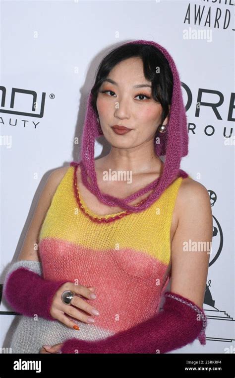 Los Angeles California Usa 15th February 2025 Poppy Liu Attends The