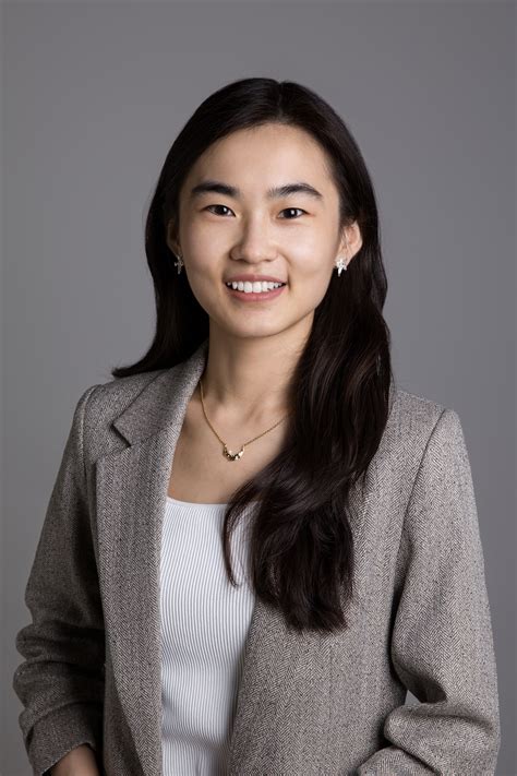 Yajie Han 韩亚婕 Home