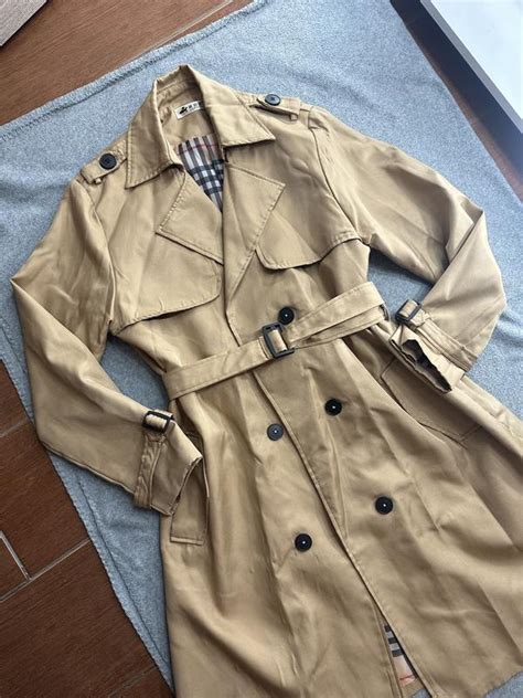 Плащ — ціна 500 грн у каталозі Плащі Купити жіночі речі за доступною