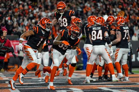 Bengals Knock Off Ravens On Historic Fumble Return TD Field Level