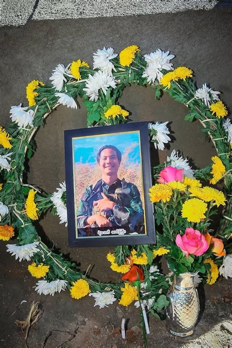 ဘက်ပြောင်းခိုလှုံမည့် စစ်ကောင်စီတပ်သားများအား သွားရောက်ခေါ်ဆောင်စဉ