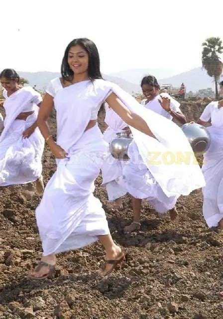 Kamalini Mukherjee Sexy Pictures Kollywood Zone