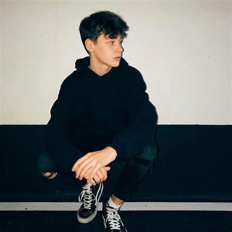 Ghim Của Guo Chen Trên 男性