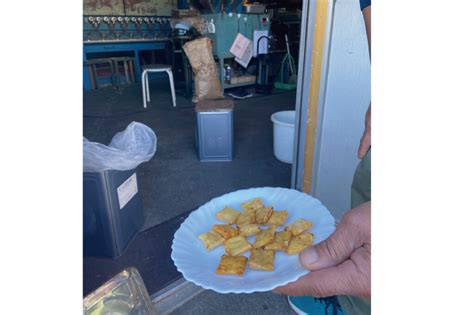 コオロギ と あられが出会っただと！！ ワジューにイジュー