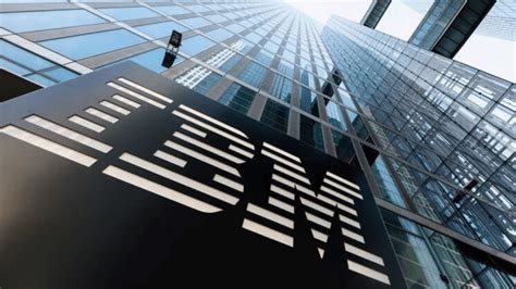 Ibm Orders U S Sales Staff Back To Office Plans 9 000 Layoffs Outsource Accelerator