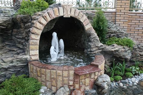 Скалы, водопады, гроты… - Питомник растений ФЛОРИНИ