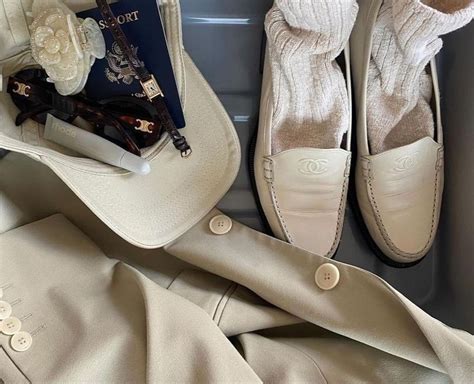 Decoding The Effortlessly Chic Style Grandeur Gazette