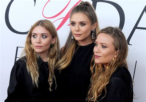 Elizabeth Olsens Honest Quotes About Mary Kate Ashley Olsen Us Weekly