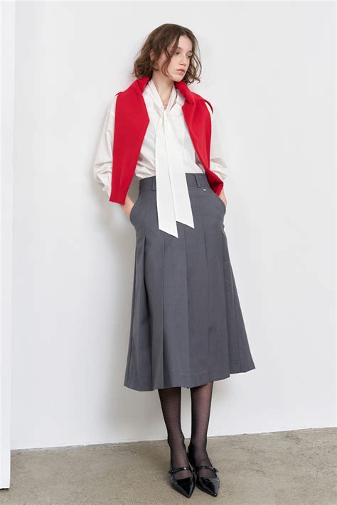 제너럴아이디어 Woman 볼드 플리츠 롱스커트 Charcoal