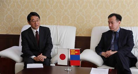 Барилгын салбарт мэргэжил боловсролыг дээшлүүлэхэд анхаарна