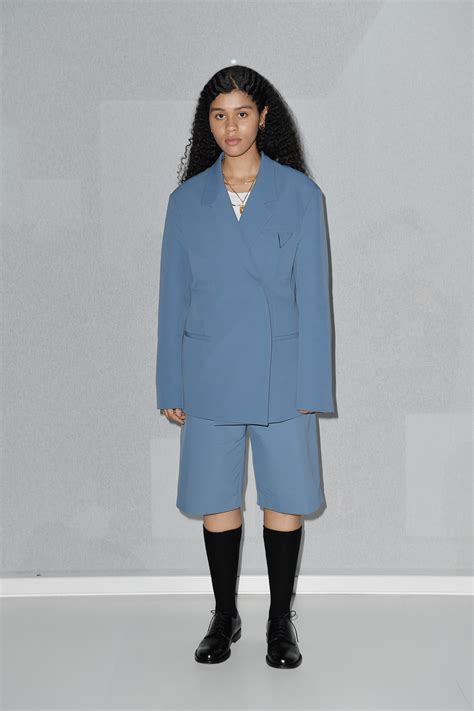 All I Want To Do Is Dress Like This Cool 22 Year Old Who What Wear
