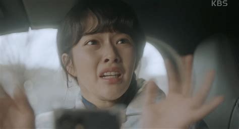 [수상한 그녀] 유정후와의 관계 캐묻는 진영에 호들갑 떨며 해명하는 정지소 “그런 거 아니여 스타연예 Kbs연예