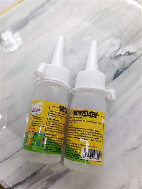 酒精膠水 保麗龍膠水 手作膠水 興趣及遊戲 手作＆自家設計 工藝用品及工具 Carousell