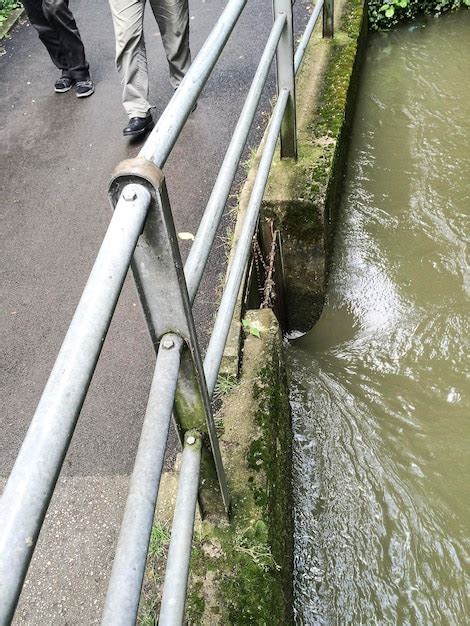 Page 9 Overflow Canal Images Free Download On Freepik