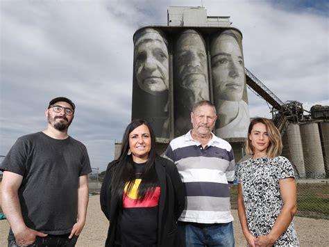 Fyansfords Silo Demolition Corrina Eccles Wants Mural Replica Geelong Advertiser