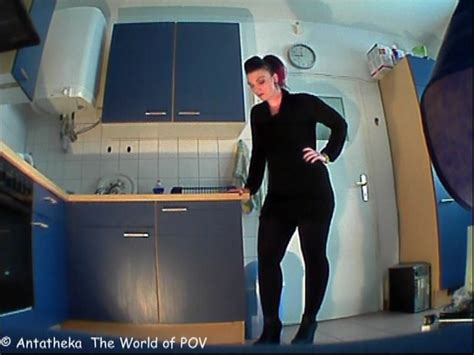 The World Of Pov Giantess And Shrinking Unaware Mother 2