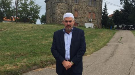 Hoxha I Drenasit Kisha E Llapushnikut Objekt Fesati Klan Kosova