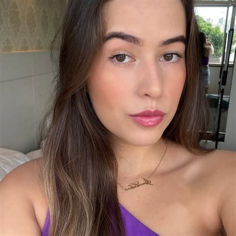 Ana Clara Carvalho (@anaclaracmm) • Threads, Say more