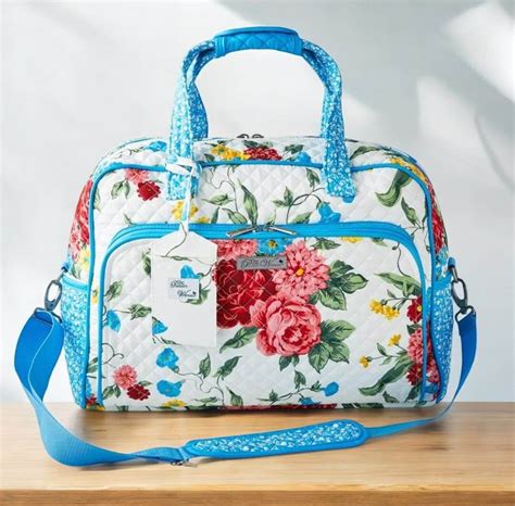 Buy Imported Designer Handbags Online In Pakistan