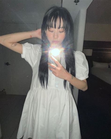 더쿠 트와이스 채영 새로운 女나체 타투…불편vs자유 갑론을박