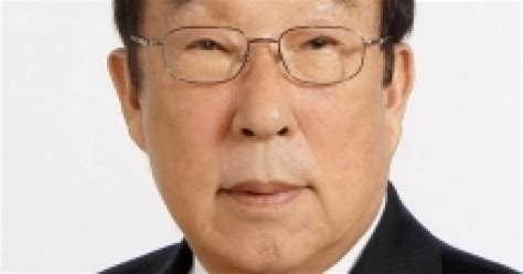 모든 직책 사퇴 박용성 중앙대 이사장 학내 구성원에게 사과 3보