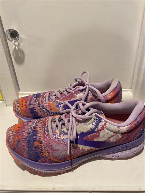Brooks Ghost 13 Empower Unity Tie Dye Running Shoes W… Gem