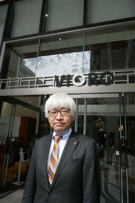 「vioro」運営管理を担うjr博多シティ取締役の仁後裕介氏。パルコ（東京）からの転職組で商業施設業界では有名人だ＝11月1日、福岡市・天神