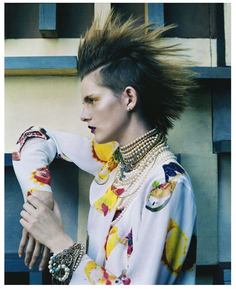 Iris Covet Book Garren