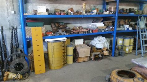 Булдозер т170 Булдозер т 130 Строителна автотехника Перник Продавам резервни части за