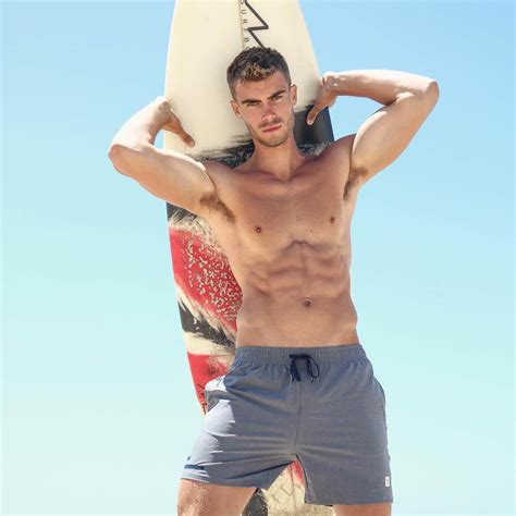 Pits On Display Model Alexander Command Scrolller