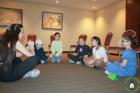 საკვირაო სკოლა ბათუმში აზროვნების აკადემია მოზარდებისთვის